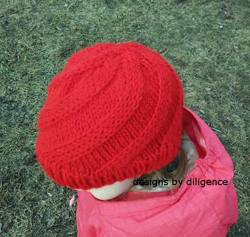 Ravelry: Swift Swirl Hat pattern by Julia Schwartz