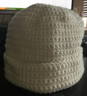 Ravelry: Single Crochet Hat pattern by Distraida Brionnae