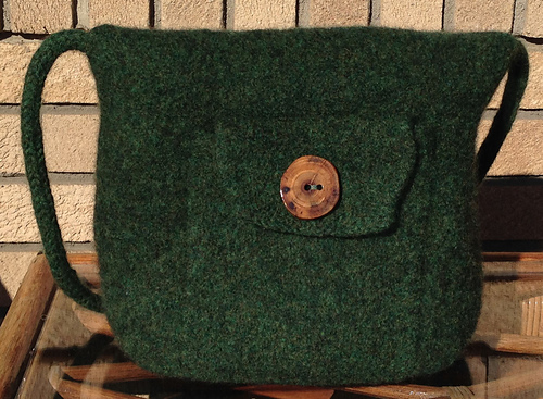 Ravelry: The Box A Felted Purse pattern by Leedra Scott