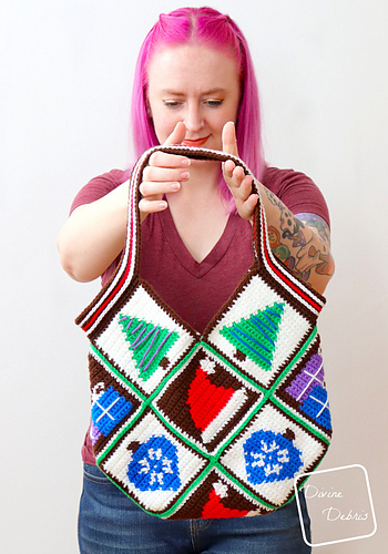 Ravelry: Patchwork Christmas Bag pattern by Divine Debris