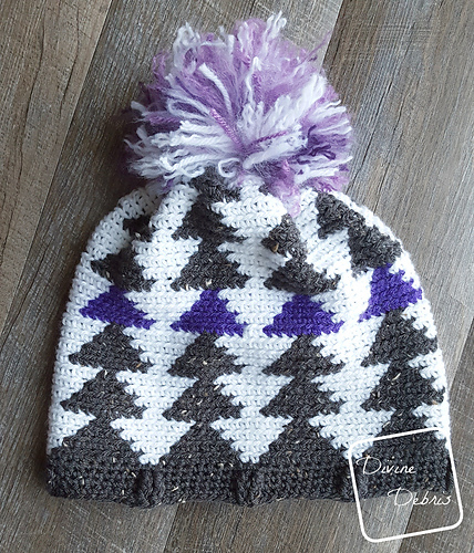 Ravelry: Trixie Triangles Hat pattern by Divine Debris