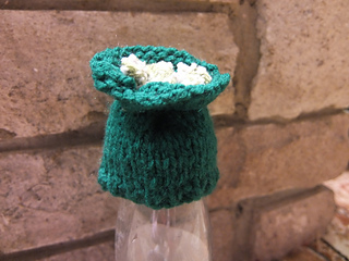 Ravelry: dodgeknittingcat's Big Knit Pea Pod