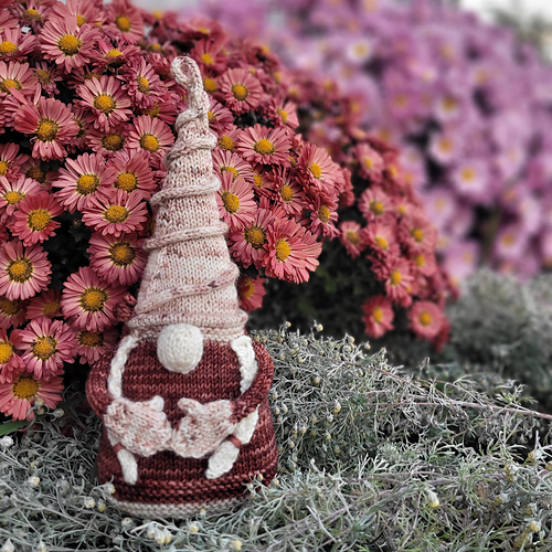 Ravelry: All Work, Gnome Play pattern by Sarah Schira