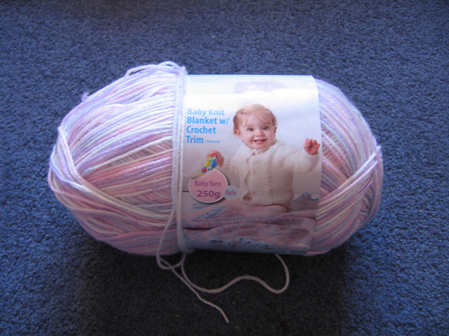 Ravelry: Spotlight Yarn Bee Baby Snug