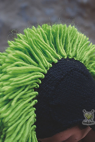 Ravelry: Mohawk hat pattern by Jennifer Stafford