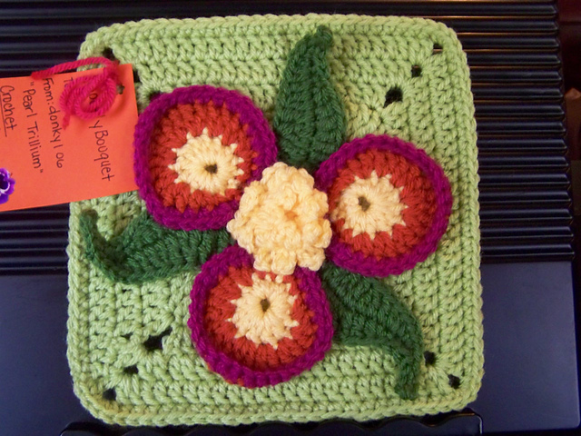 Ravelry: Pearl Trillium pattern by Suzann Thompson