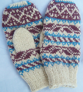 Ravelry: North Iceland Mittens pattern by Marcia Lewandowski