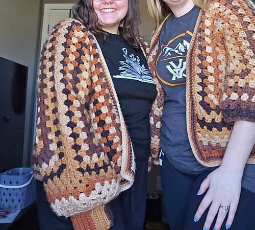 Ravelry: No Sew Hexagon Cardigan pattern by Kelsie Beckham