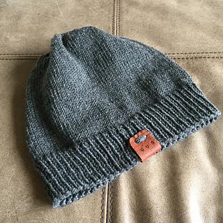 Ravelry: dospuercos' Classic Cuffed Hat