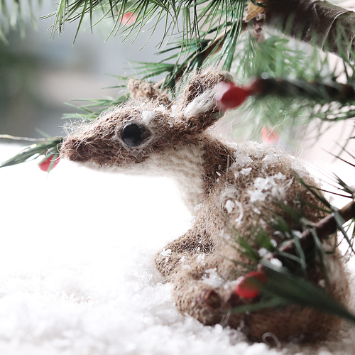 Ravelry: Miniature Fallow Deer pattern by Claire Garland