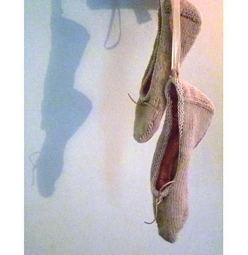 Ravelry: Ballet slippers pattern by Claire Garland