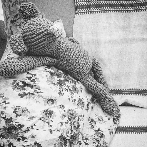 Ravelry: Simple knitted bear pattern by Claire Garland