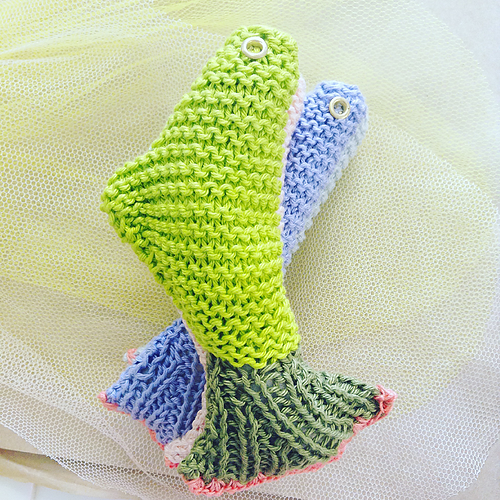 Ravelry: Juggling fish part one pattern by Claire Garland