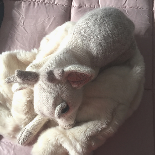 Ravelry: White Buck pattern by Claire Garland