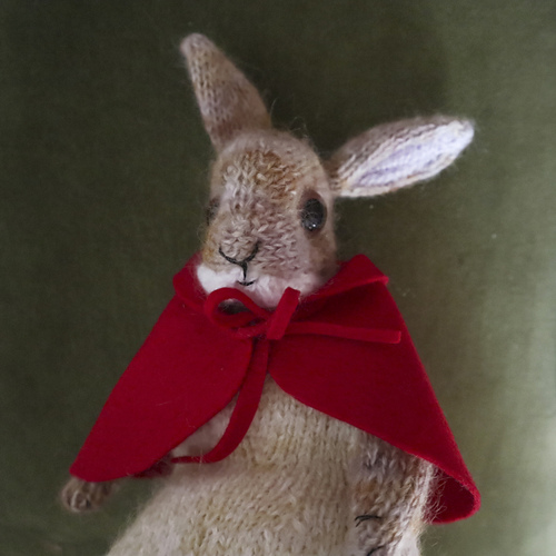 Ravelry: Rabbit and carrots pattern by Claire Garland
