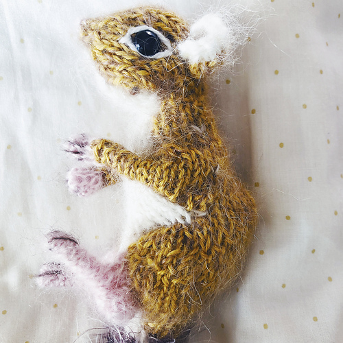 Ravelry: Chipmunk pattern by Claire Garland