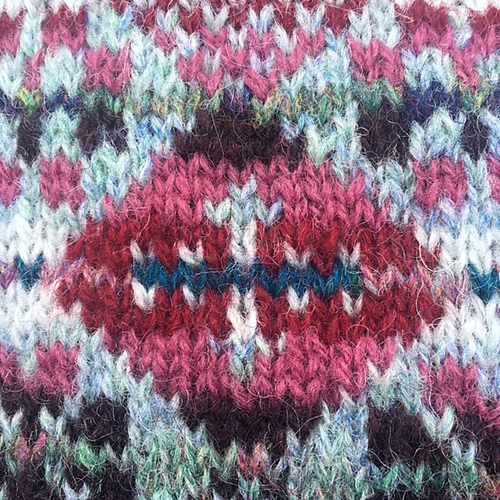 Ravelry: Smola pattern by Tracey Doxey