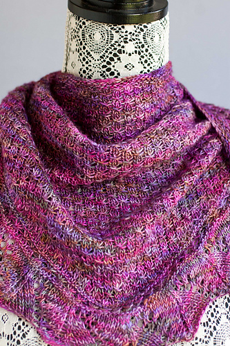 Ravelry: Demalangeni Shawl pattern by Wendy Neal
