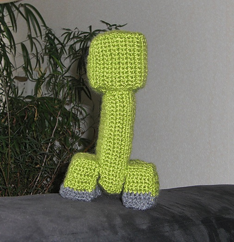 Ravelry: Minecraft Creeper all sizes pattern by Minke van der Zee