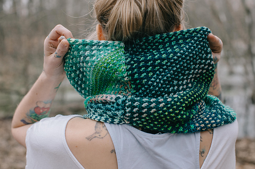 Ravelry: The Shift pattern by Andrea Mowry