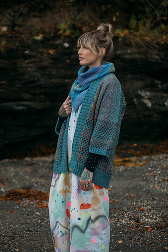 Ravelry: Trinigan pattern by Andrea Mowry