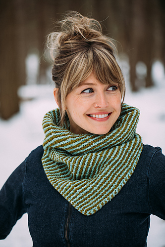 Ravelry: DRK Everyday Cowl pattern by Andrea Mowry