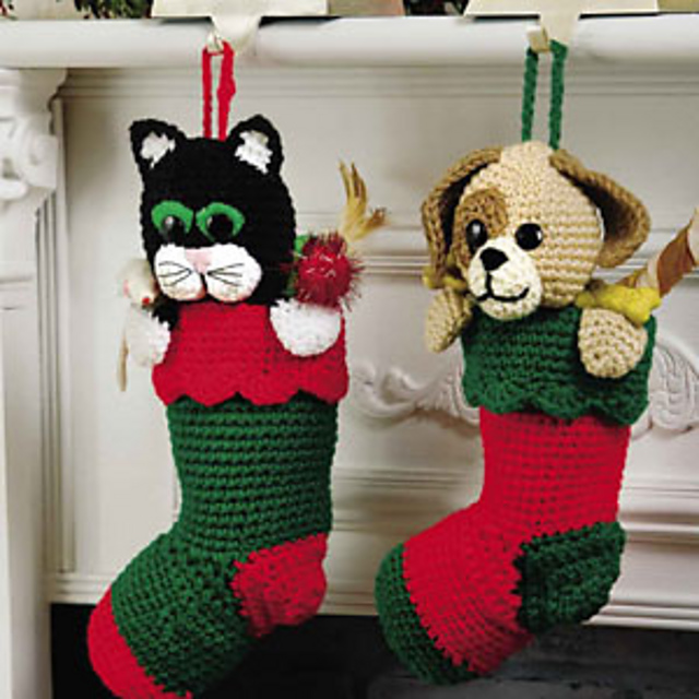 Ravelry: Pet Stockings pattern by Sheila Leslie