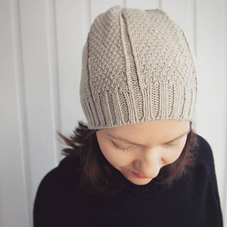 Ravelry: drizzleofhoney's Antares Hat