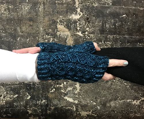 Close friend diagnosed with breast cancer. Looking for sleeve patterns ...