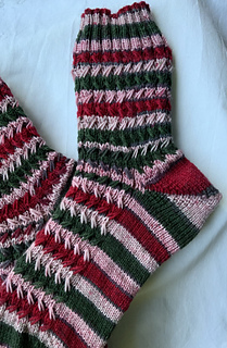 Ravelry: Pro und Contra Socken (pro and con socks) pattern by Margareta ...