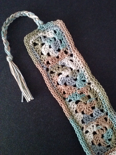 Ravelry: Mini Granny Square Bookmarks pattern by Lion Brand Yarn