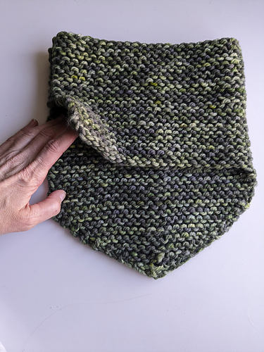 Ravelry: Squish Cowl pattern by Rebecca Shepler
