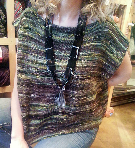 Ravelry: Evie Box Sweater pattern by Liz Ungar