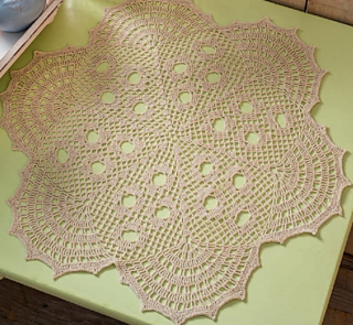 Ravelry: Naturfarbenes rundes Deckchen pattern by K. Eul