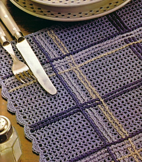 Ravelry: Blue Table Mat pattern by Les Editions de Saxe