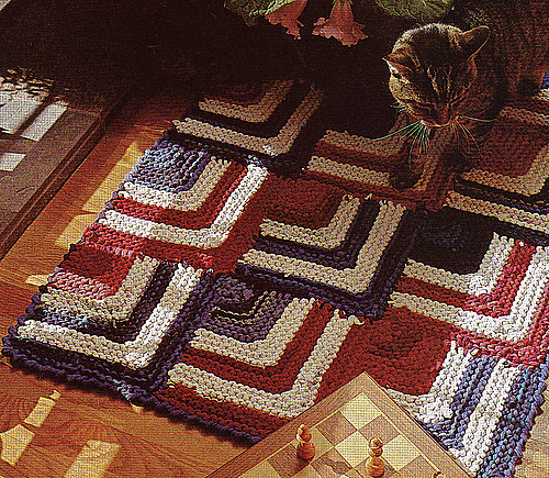 Ravelry: Tee Shirt Rag Rug pattern by Jana Trent