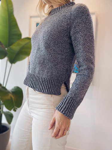 Ravelry: Easy Raglan Sweater pattern by Easy as knit