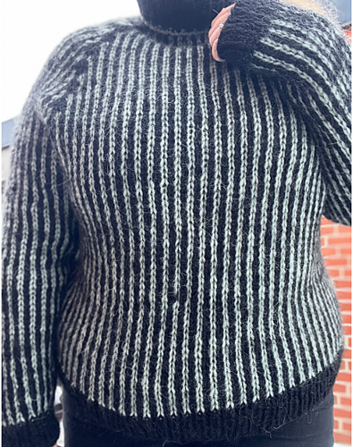 Ravelry: Sunset Sweater Chunky pattern by Easy as knit