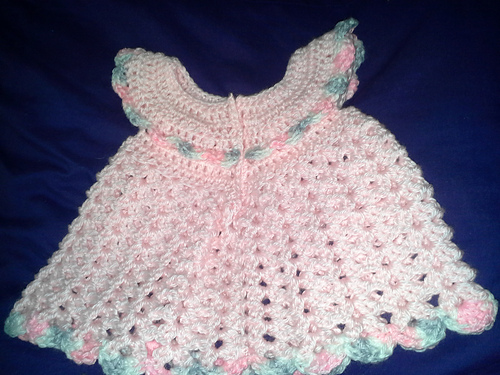 Ravelry: Newborn in Ruffles pattern by Elizabeth Brooker