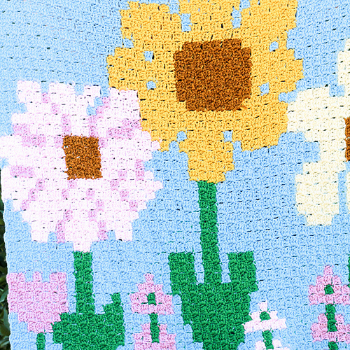 Ravelry: Flower Field C2C Blanket pattern by E'Claire Makery