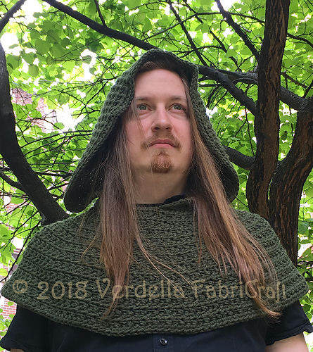Ravelry: Medieval Fantasy Hooded Cowl pattern by Kelsey Green