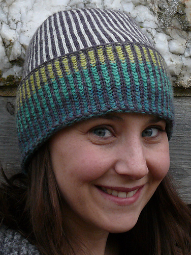 Ravelry: Cistern Spring Hat pattern by Erica Dirks