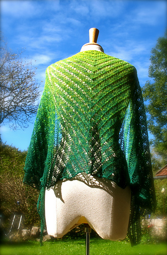 Ravelry: Vampirella pattern by Sue Berg