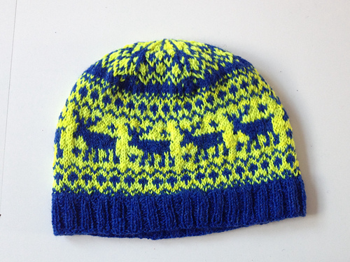 Ravelry: Elk beanie pattern by Sandra Jäger