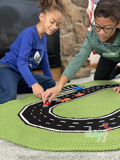 Ravelry: Racetrack Play Rug pattern by Erin Greene