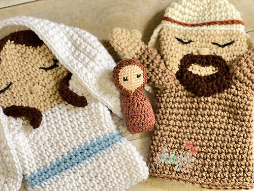 Ravelry: Baby Jesus Finger Puppet pattern by Erin Greene