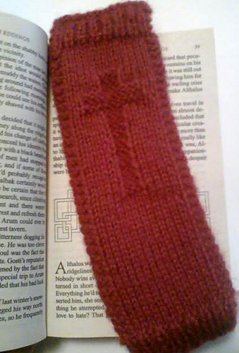 Ravelry: Cross of Jesus Bookmark pattern by Lark & Lupine