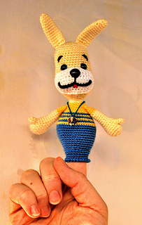 Ravelry: A Little Hare (finger puppet) pattern by Ella Kovalyova