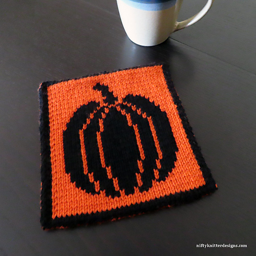 Ravelry: Pumpkin Potholder pattern by Lisa Hannan Fox