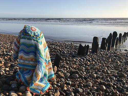 Ravelry: Beachcombing Blanket pattern by Eleonora Tully